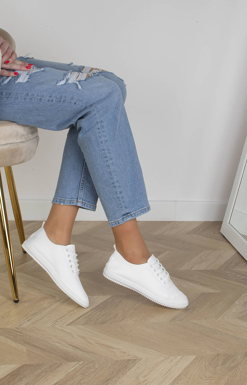 BIAŁE SKÓRZANE TRAMPKI TENISÓWKI VIVY | STILI